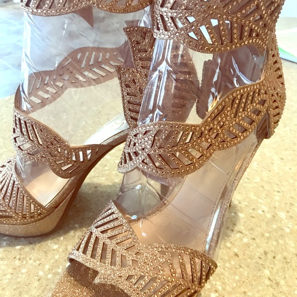 Jessica Simpson | Shoes | Gold Jessica Simpson Platform High Heal ...